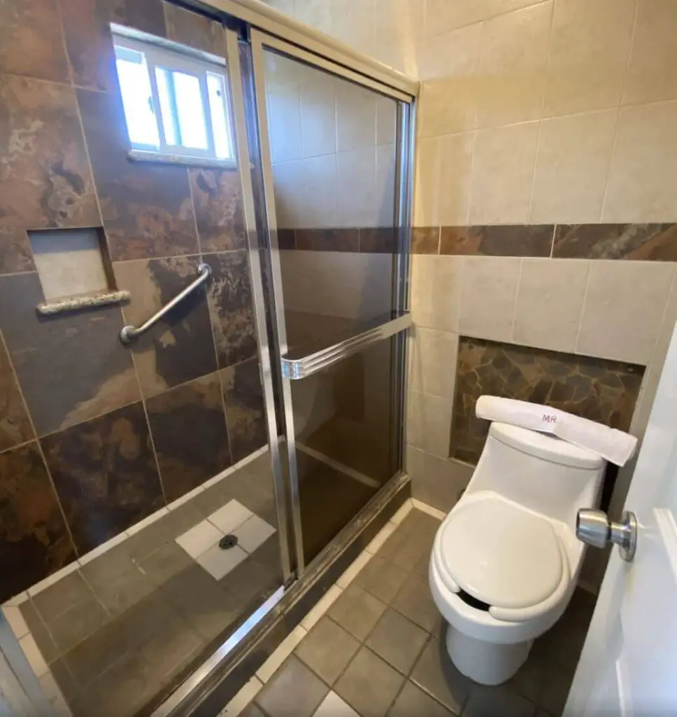 MOTEL RENO - Precios 2025 * Moteles Tijuana*