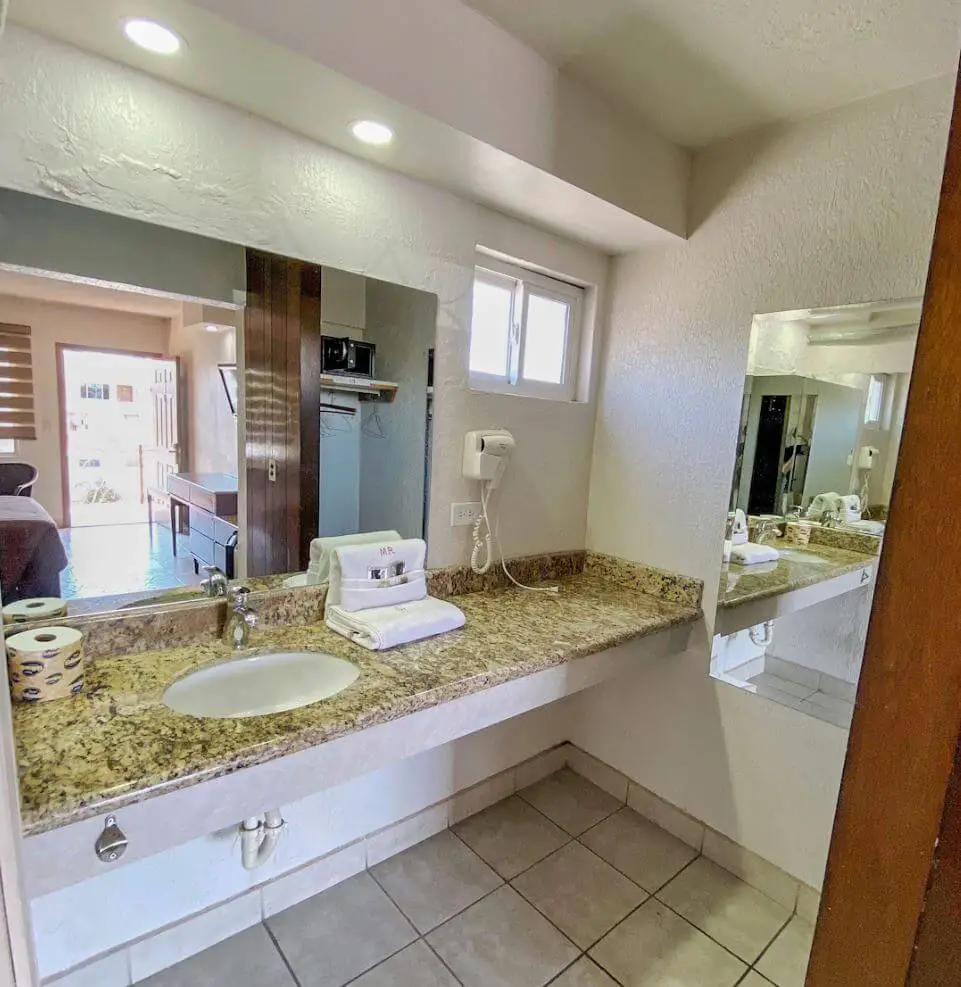 MOTEL RENO - Precios 2025 * Moteles Tijuana*