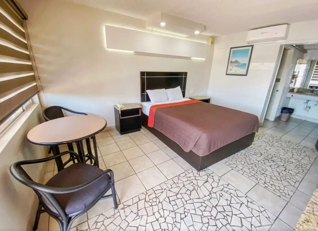 MOTEL RENO - Precios 2025 * Moteles Tijuana*